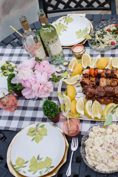 Outdoor Summer Dinner Party | The Southern Style Guide