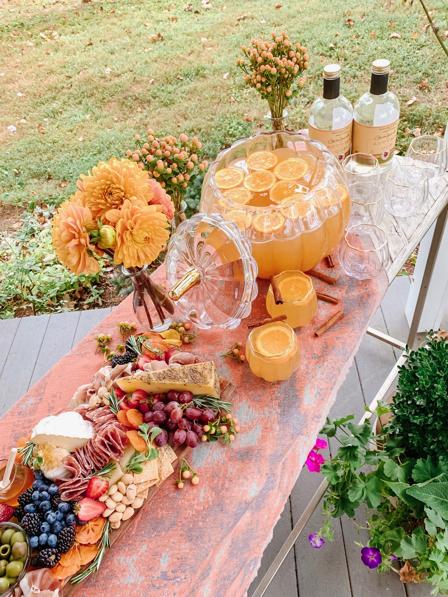 Fall Entertaining: Cocktail Hour - Cristin Cooper