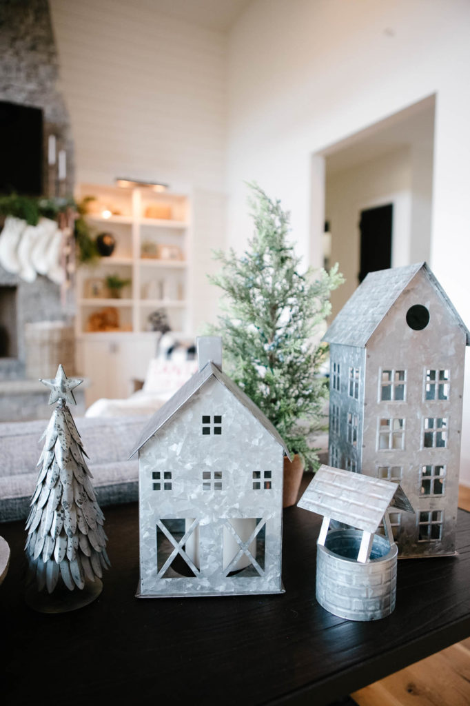 Christmas Home Tour - Cristin Cooper